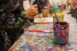 15 exciting expressive arts and design EYFS activities - Ovivio